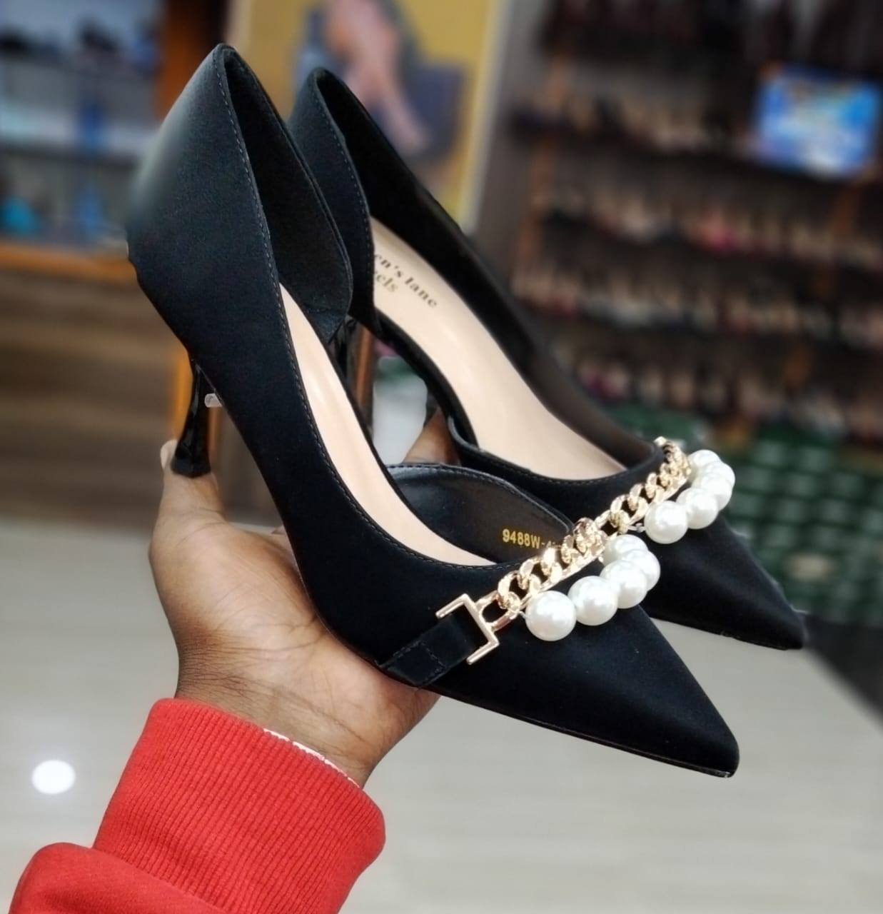 Emirates Shoes